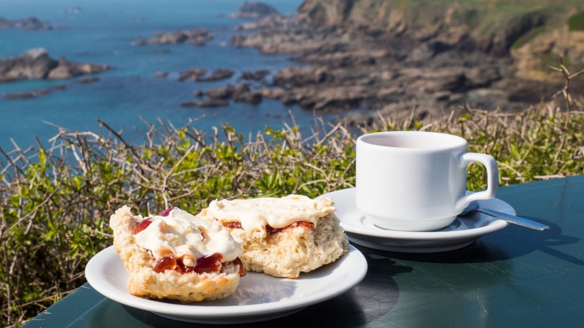 Emma's Famous Devonshire Cream Tea | Devon Scones Recipe | Friends ...